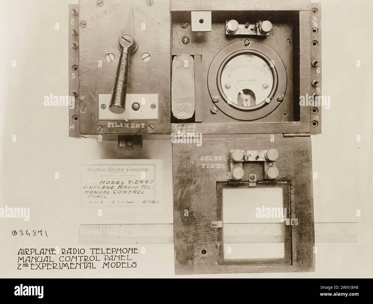 Manual control pane hi-res stock photography and images - Alamy