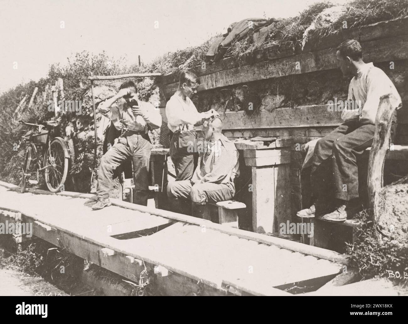 World war i barbershop hi-res stock photography and images - Alamy