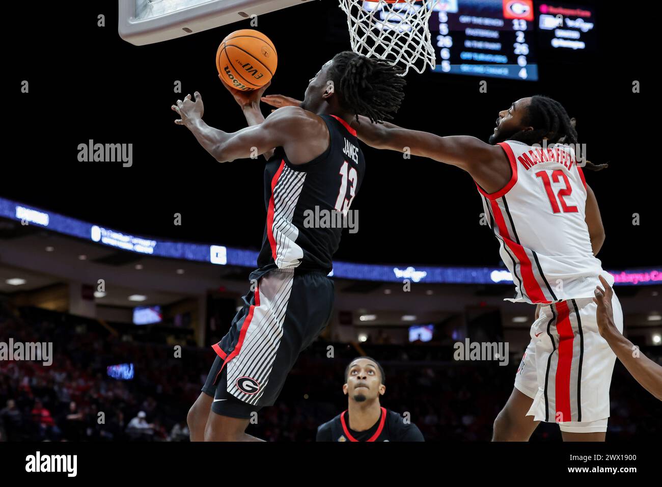 Columbus, Ohio, USA. 26th Mar, 2024. Georgia Bulldogs forward Dylan ...