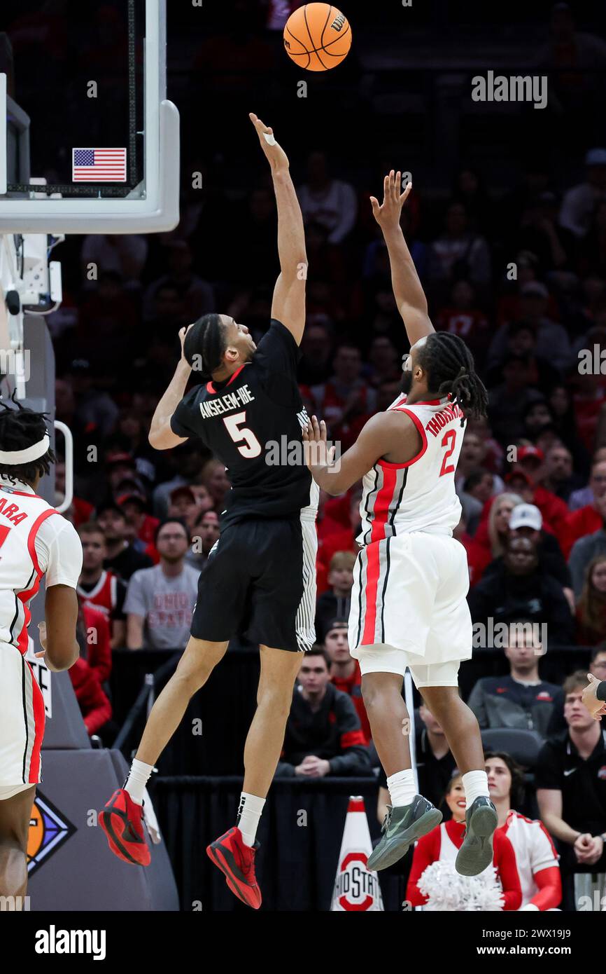 Columbus, Ohio, USA. 26th Mar, 2024. Ohio State Buckeyes guard Bruce ...