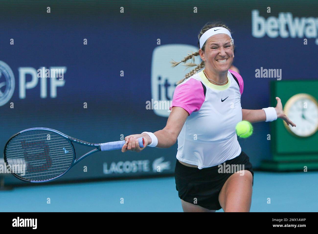 Miami Gardens, Florida, USA. 26th Mar, 2024. Victoria Azarenka returns ...