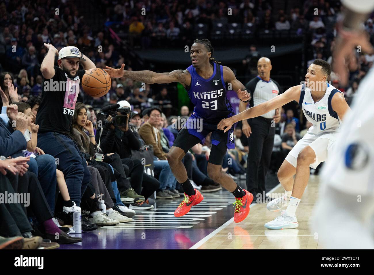 Sacramento, Ca, USA. 26th Mar, 2024. Sacramento Kings guard Keon Ellis ...