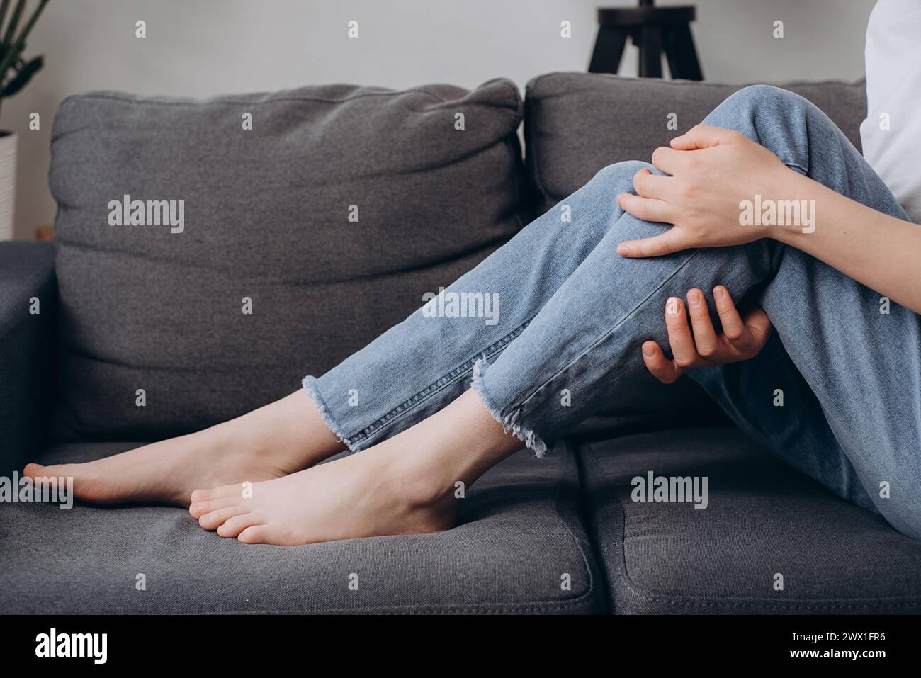 Calf muscle trauma hi-res stock photography and images - Alamy