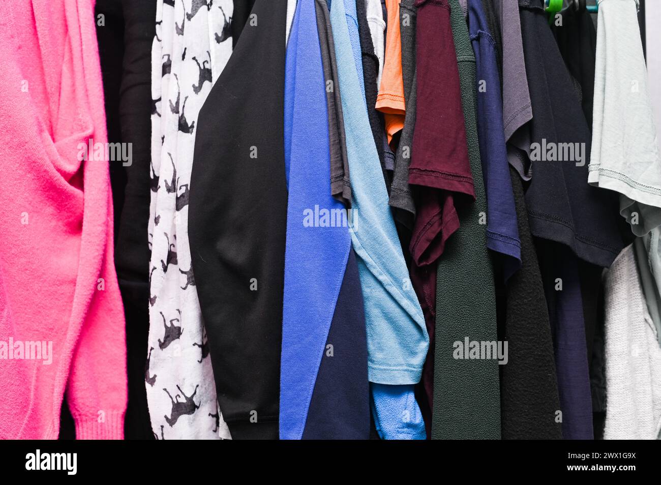 Fabric hanging storage hi-res stock photography and images - Alamy