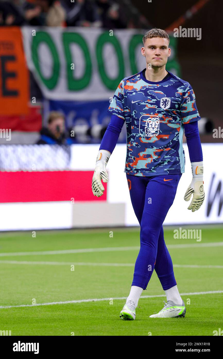 FRANKFURT AM MAIN, GERMANY - MARCH 26: goalkeeper Bart Verbruggen (Netherlands) Looks on during ...