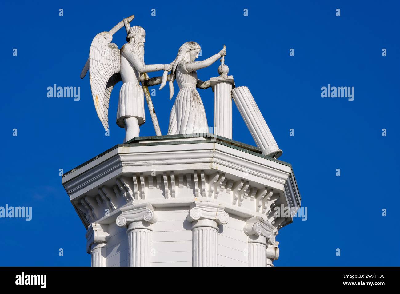 The maiden statue hi-res stock photography and images - Alamy