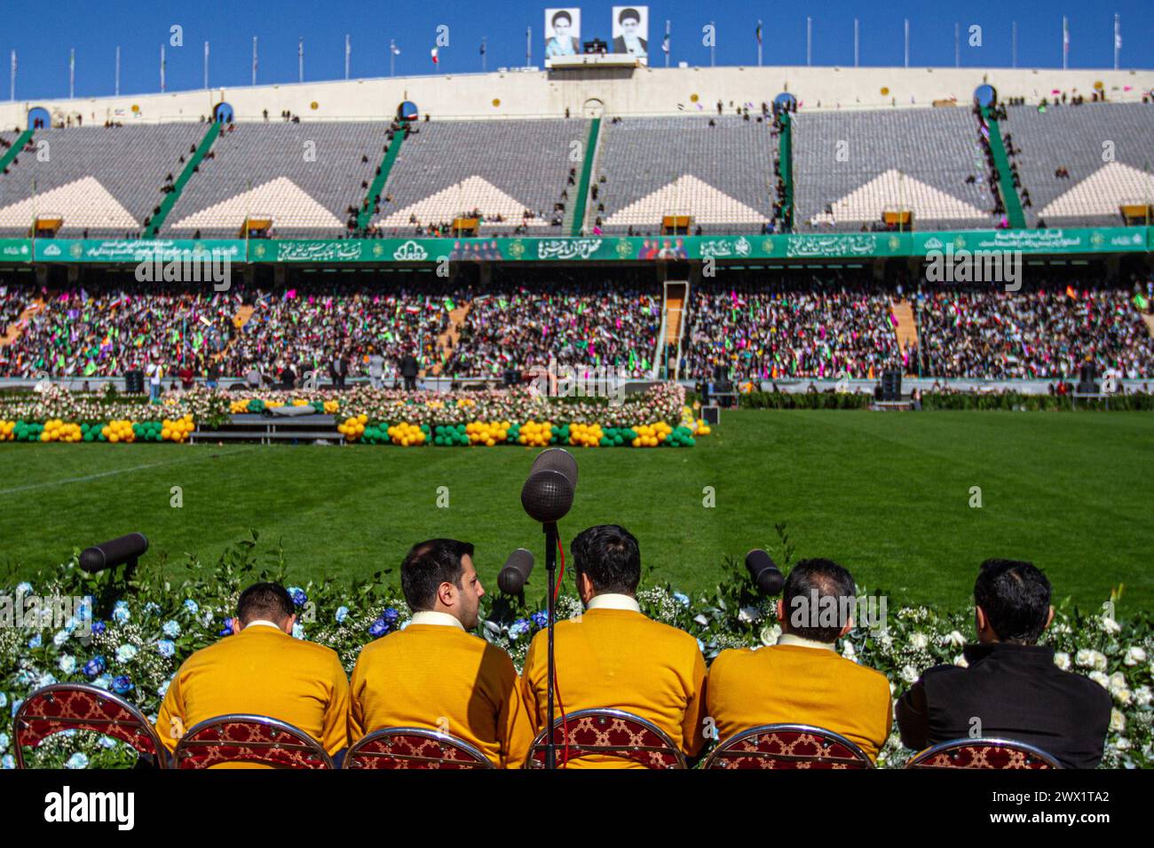 Huge Quranic gathering at Azadi Stadium TEHRAN, Azadi Stadium hosted ...