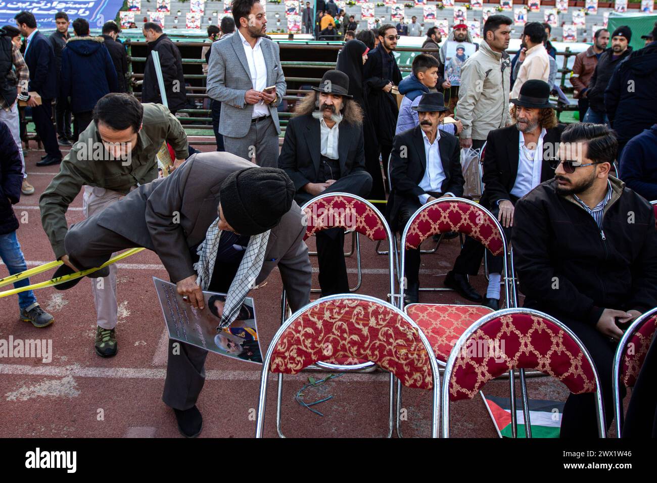 Huge Quranic gathering at Azadi Stadium TEHRAN, Azadi Stadium hosted ...