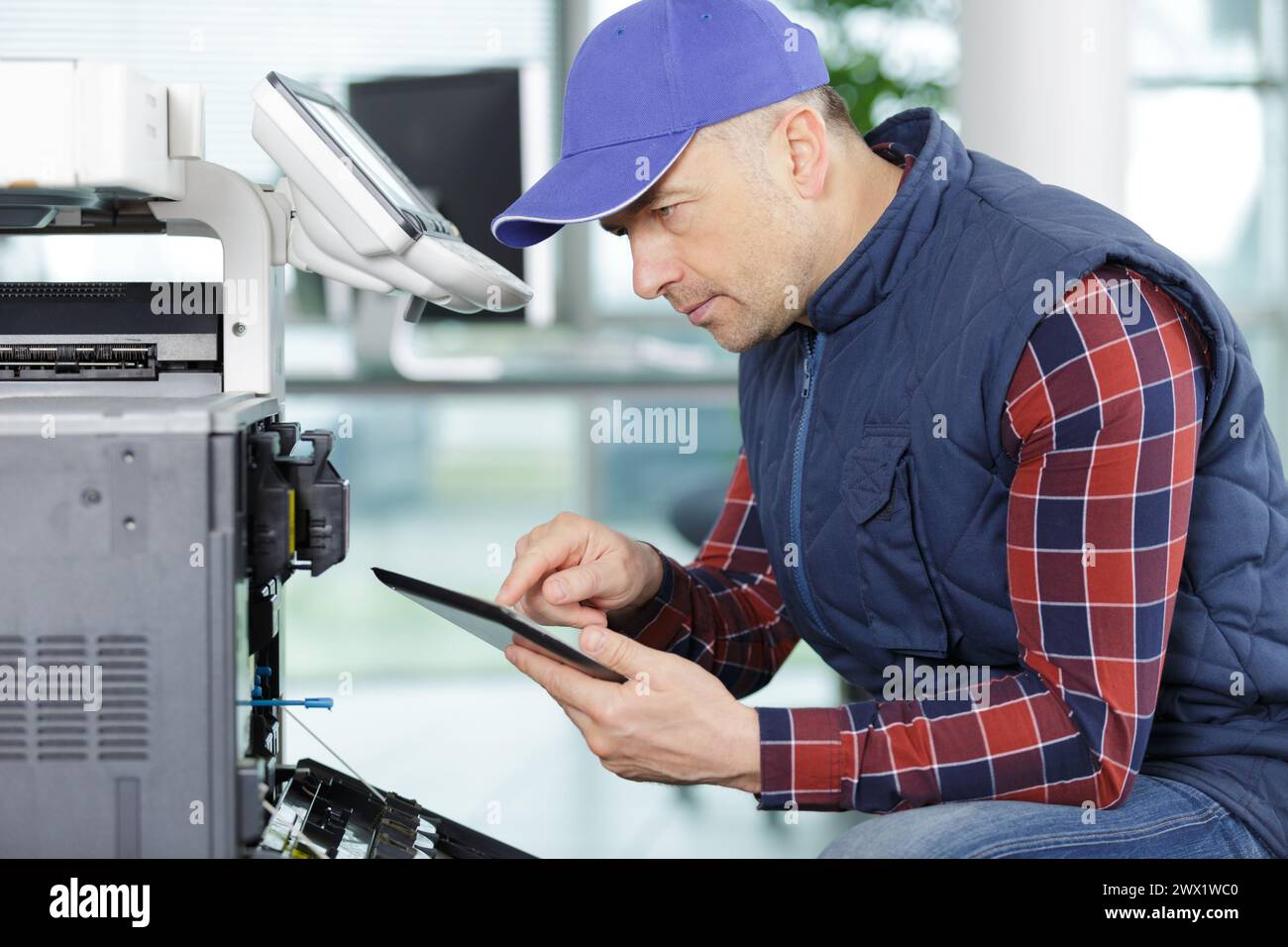 Industrial looking setting hi-res stock photography and images - Alamy