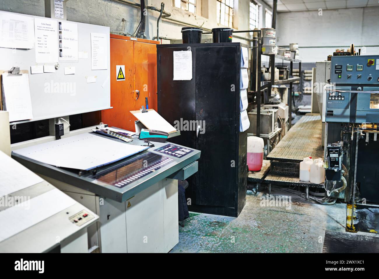 Plant, production and printing with cmyk for paper in industry with ...