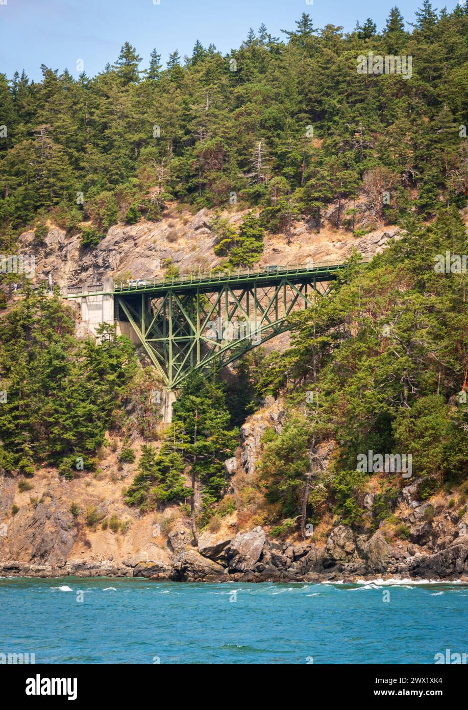 The Deception Pass State Park, Washington's most-visited state park ...