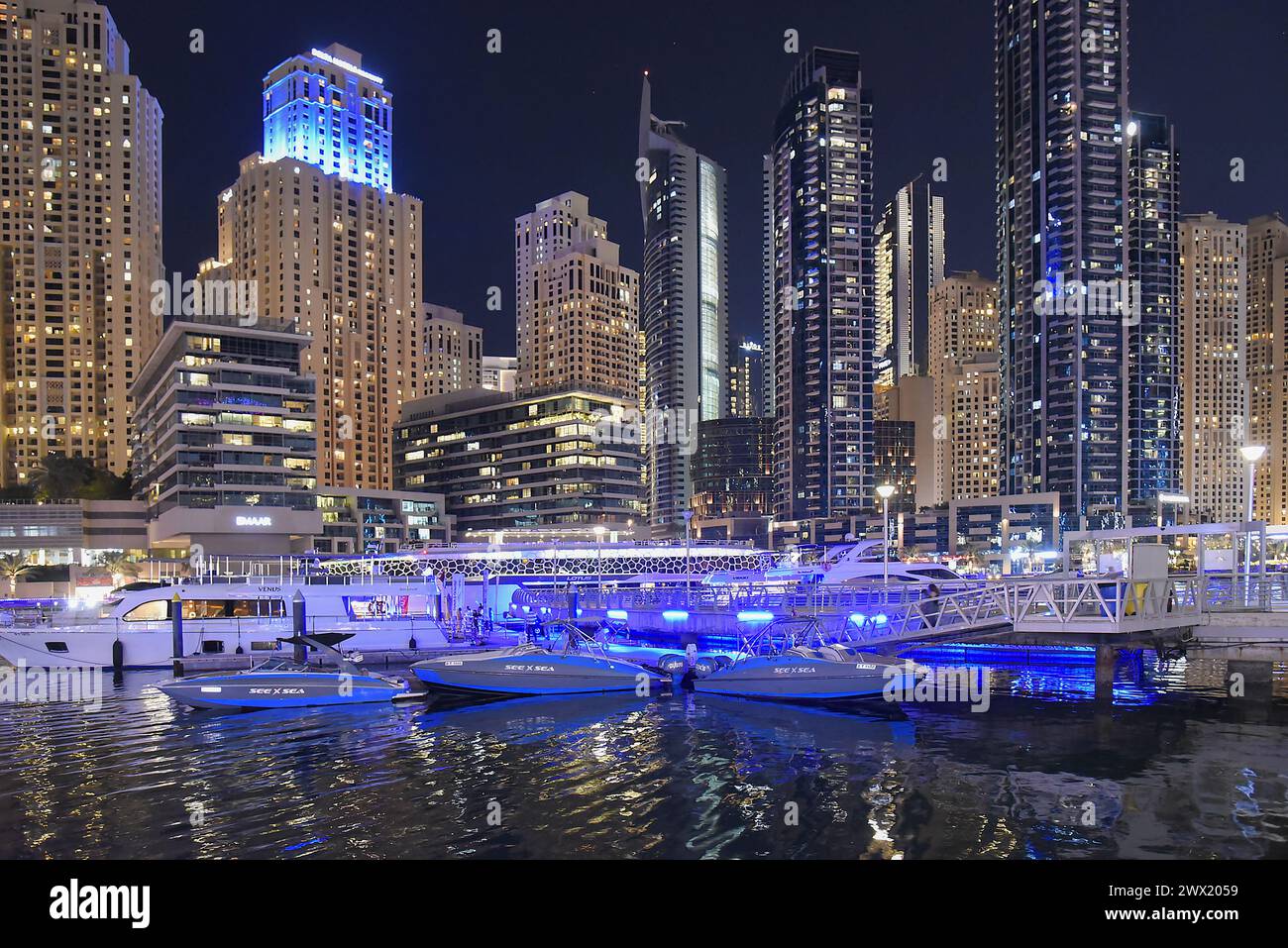 Dubai Marina Towers (Marsa Dubai) near artificial canal city built ...