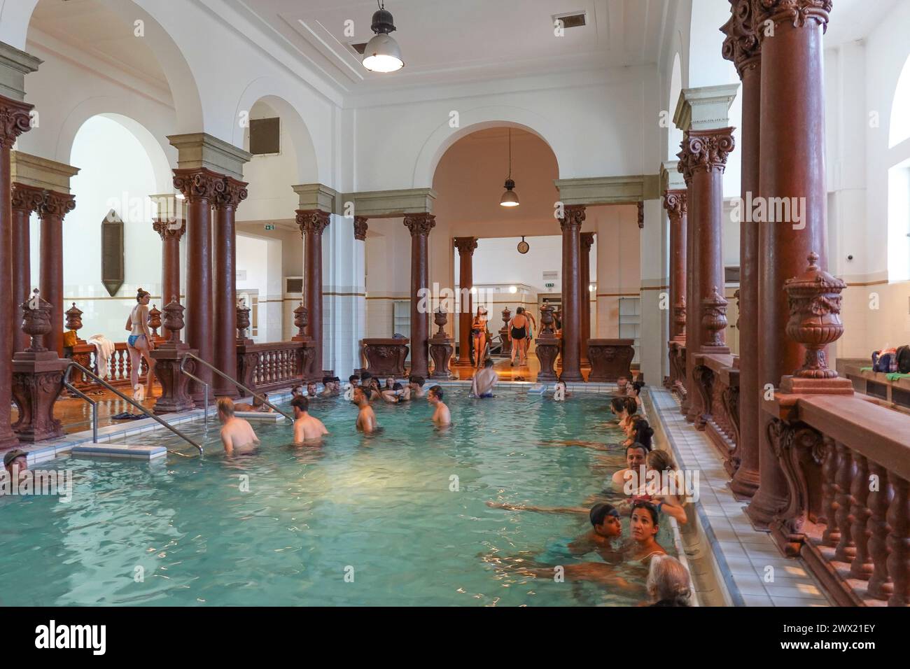 Hungary, Budapest, Varoslige, Budapest's most famous and popular spa ...