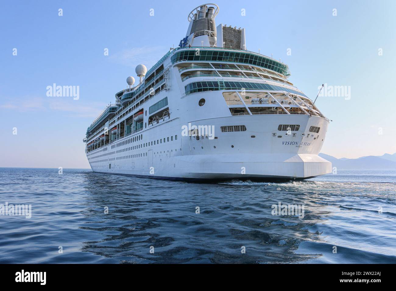 Best cruise ship image hi-res stock photography and images - Alamy