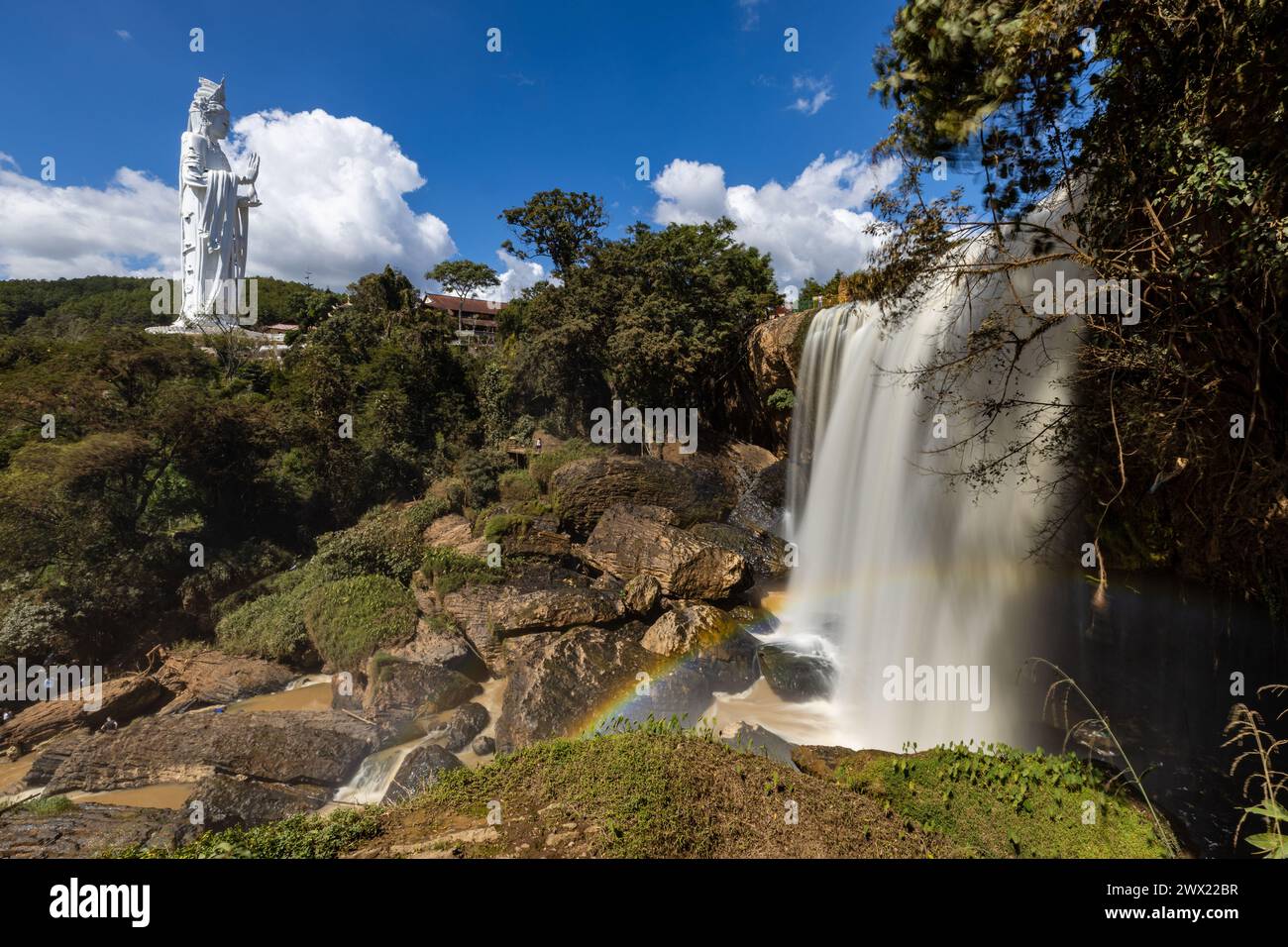 Elephant waterfall dalat vietnam hi-res stock photography and images ...