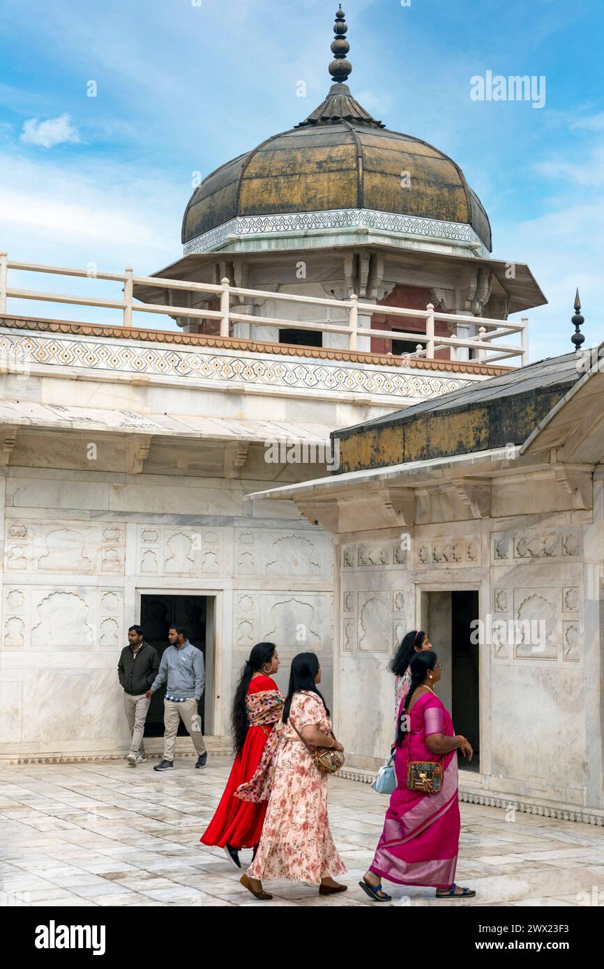 Rotes fort agra hi-res stock photography and images - Alamy