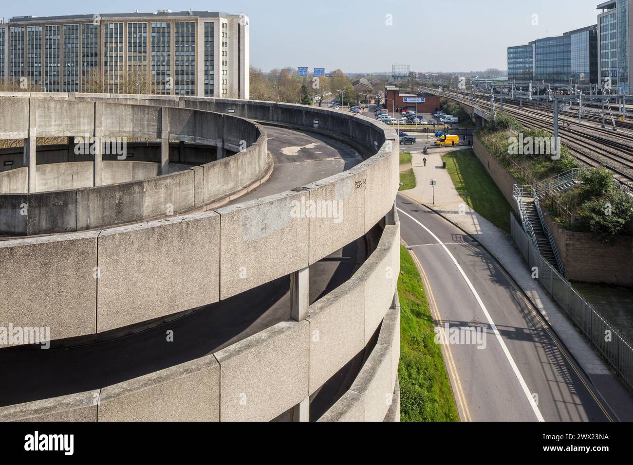 Spiral concrete ramp hi-res stock photography and images - Alamy