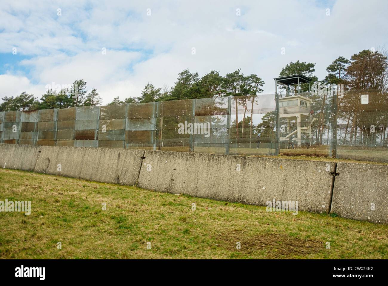 Geisa , 250224 , Gedenkstätte Point Alpha Im Bild: Die Grenzanlage ...