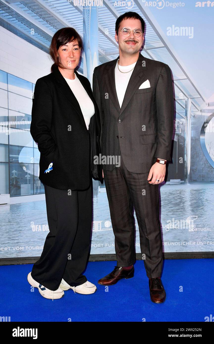 Esther Bialas und David Grabowski bei der Premiere der 4. Staffel der ...