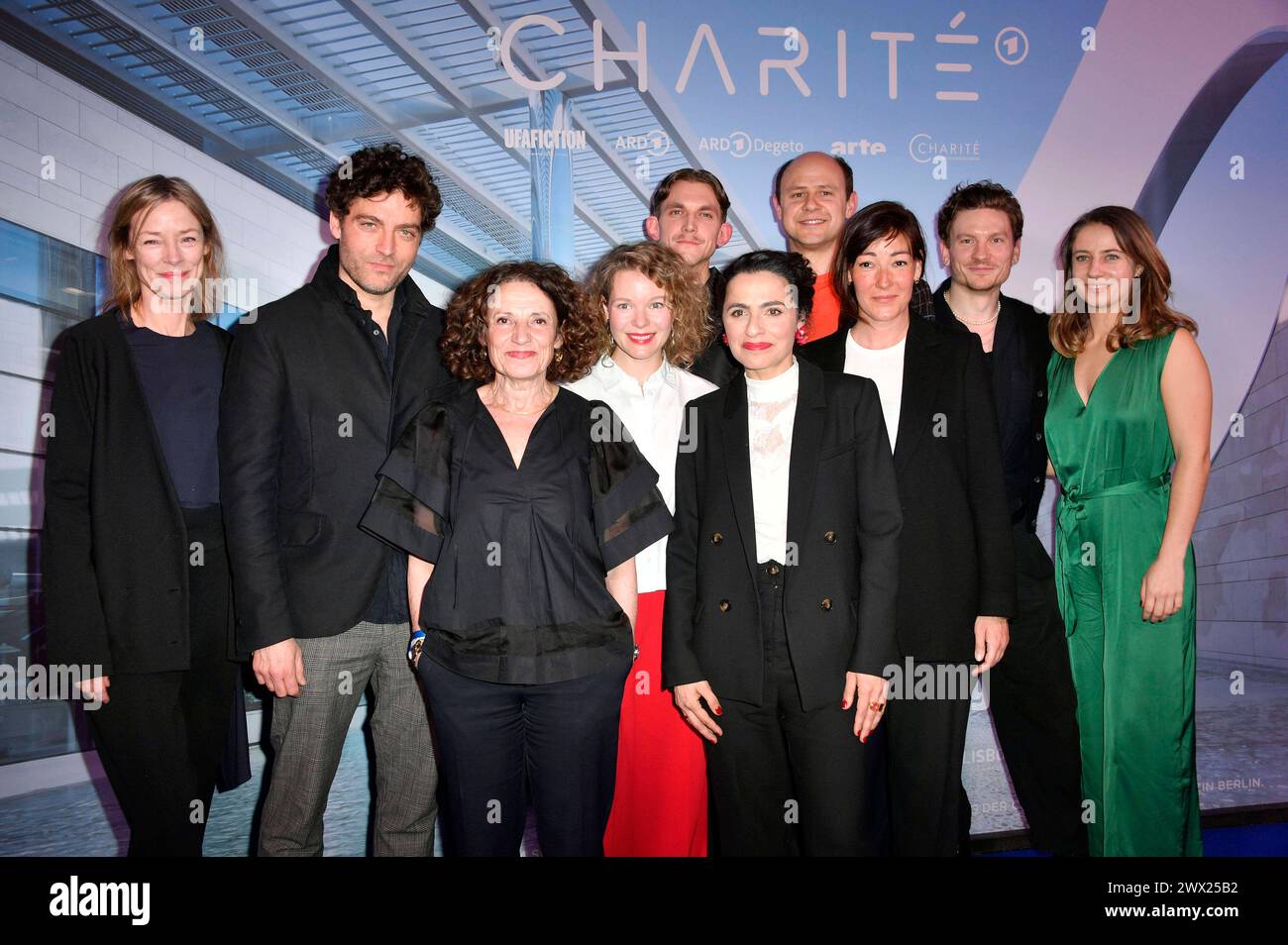 Jenny Schily, Timur Isik, Adriana Altaras, Angelina Häntsch, Joshua ...