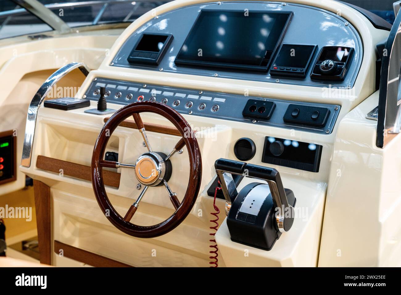 Cockpit of luxury yacht with dashboard Stock Photo - Alamy