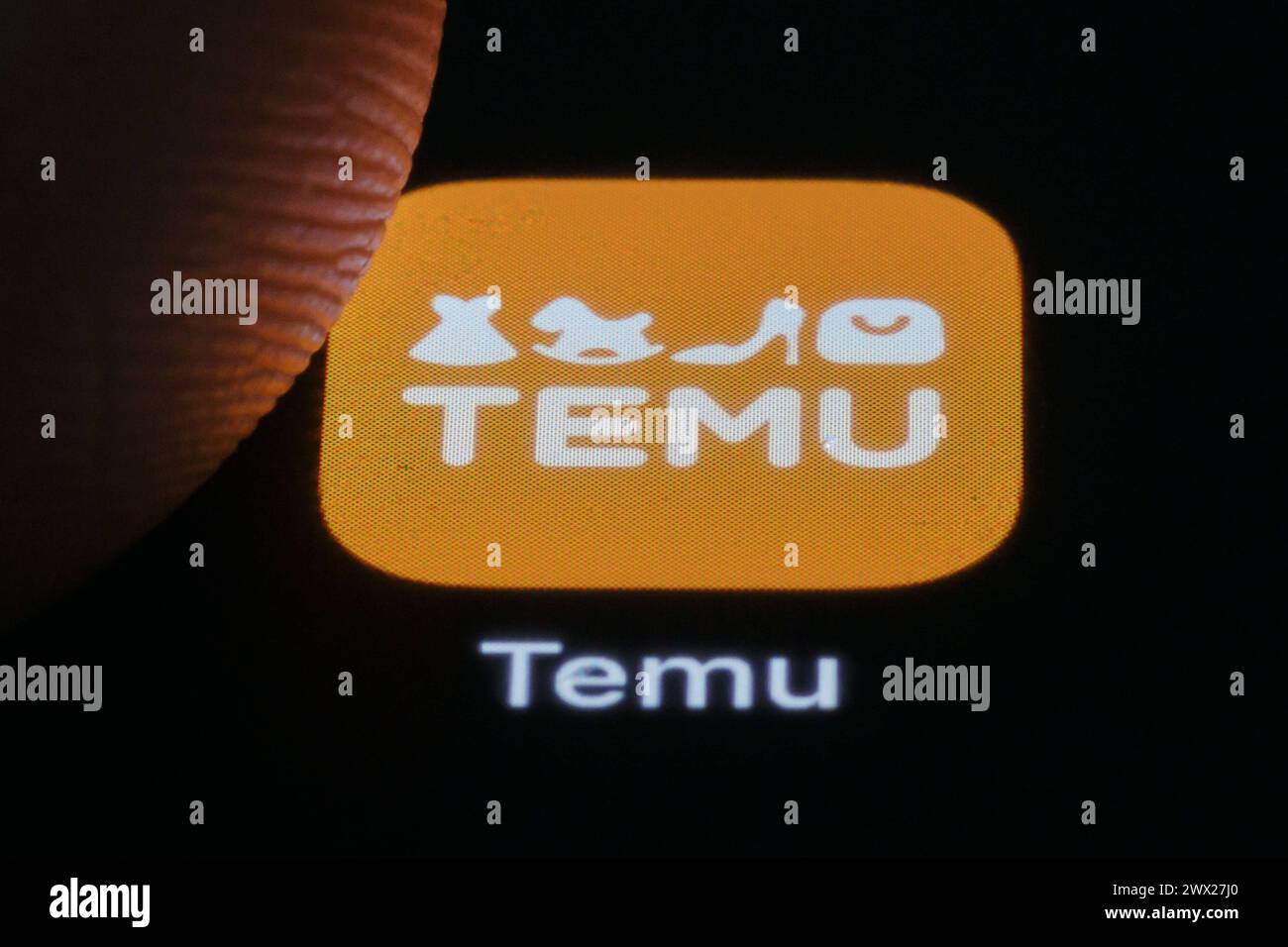 Temu logo hi-res stock photography and images - Alamy