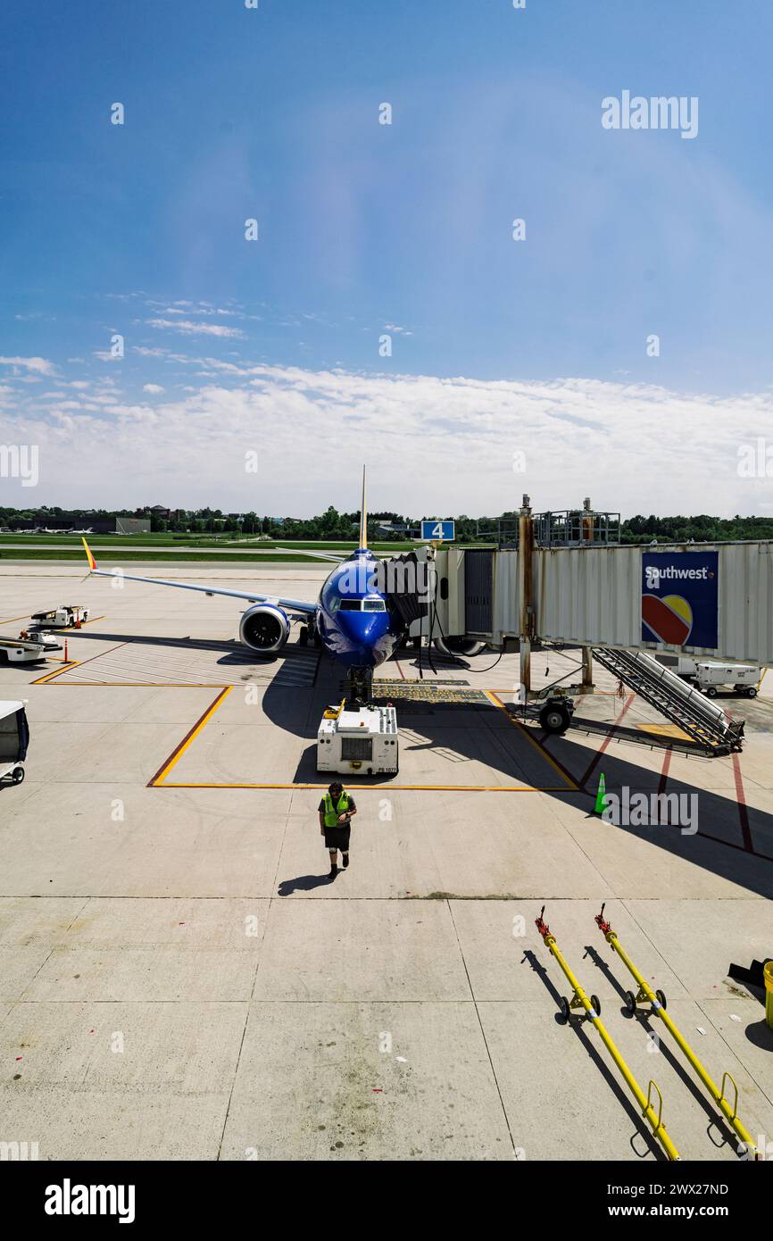 Jetway Passenger Boarding Bridges at Portland International Jetport ...