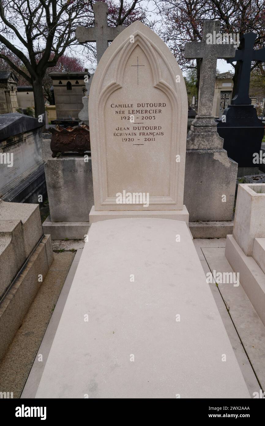 MONTPARNASSE CEMETERY FAMOUS GRAVES PARIS Stock Photo - Alamy