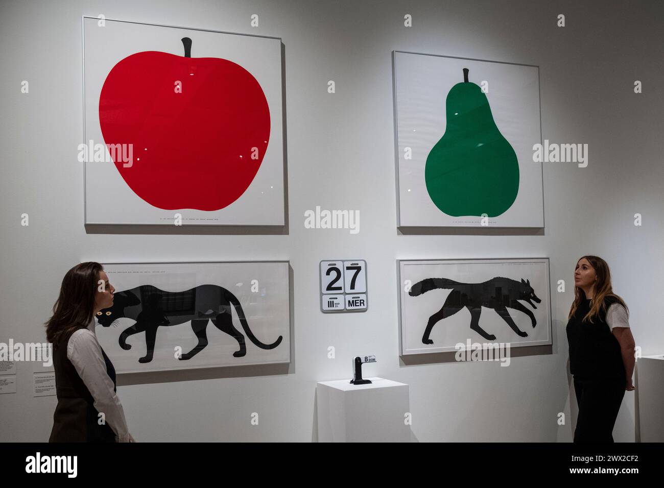 Enzo mari panther hi-res stock photography and images - Alamy