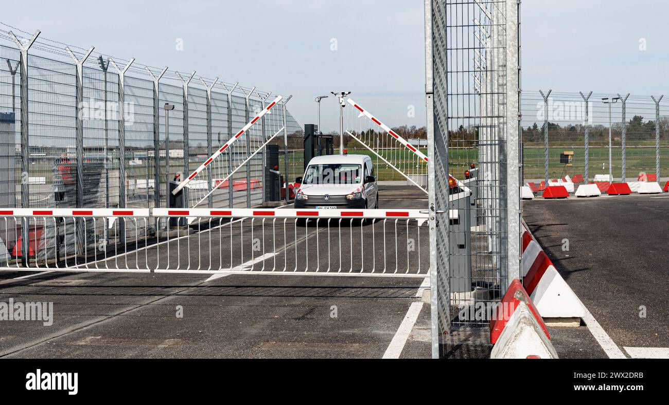27 March 2024, Hamburg: A multi-level interlock system consisting of ...