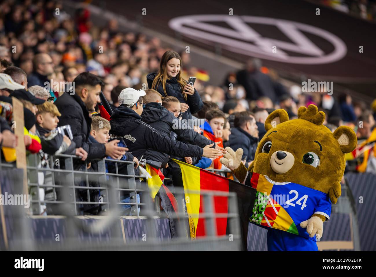 Frankfurt, Germany. 26th Mar 2024. Das offizielle Maskottchen der UEFA ...