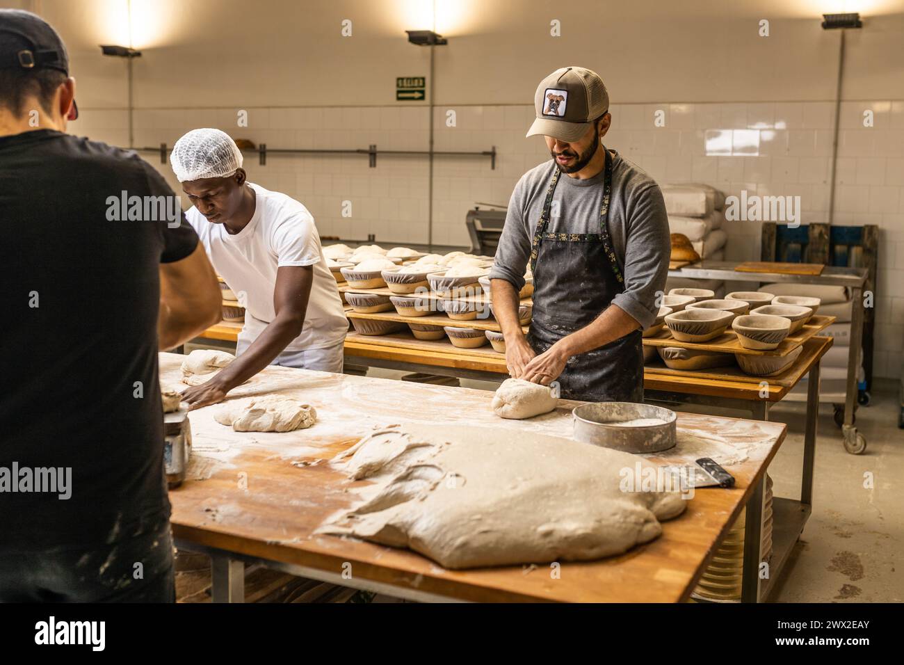 Bread making factory hi-res stock photography and images - Alamy