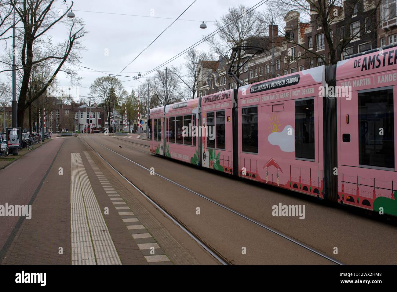Theme 14 Tram De Amsterdamse Zomer At Amsterdam The Netherlands 21-3 ...