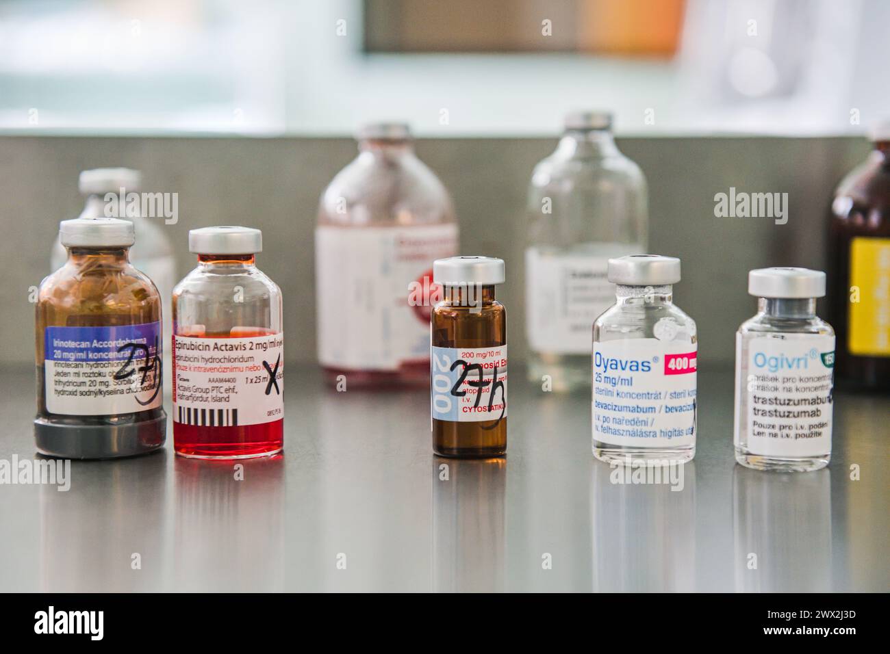 Cytostatic drugs hi-res stock photography and images - Alamy