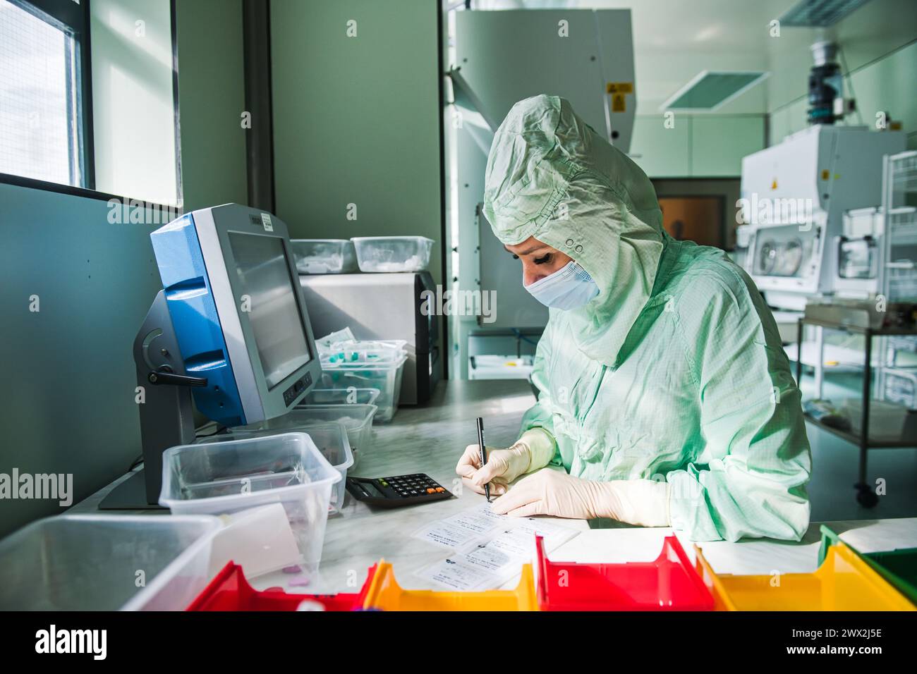Cytostatic drugs hi-res stock photography and images - Alamy