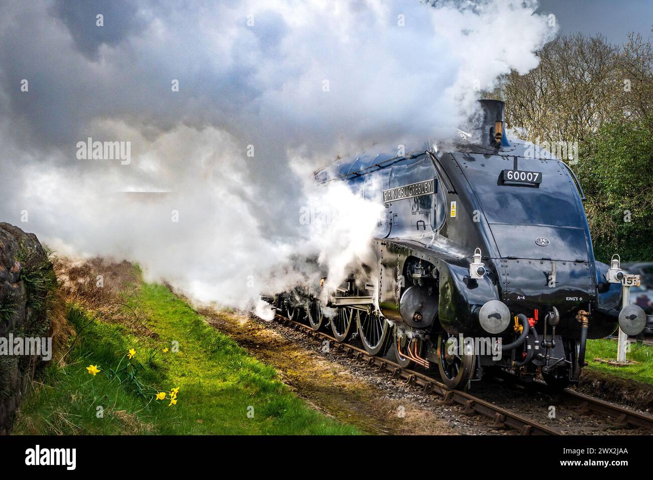 60007 Sir Nigel Gresley, LNER Class A4 4-6-2 "Pacific" steam locomotive seen on the East ...