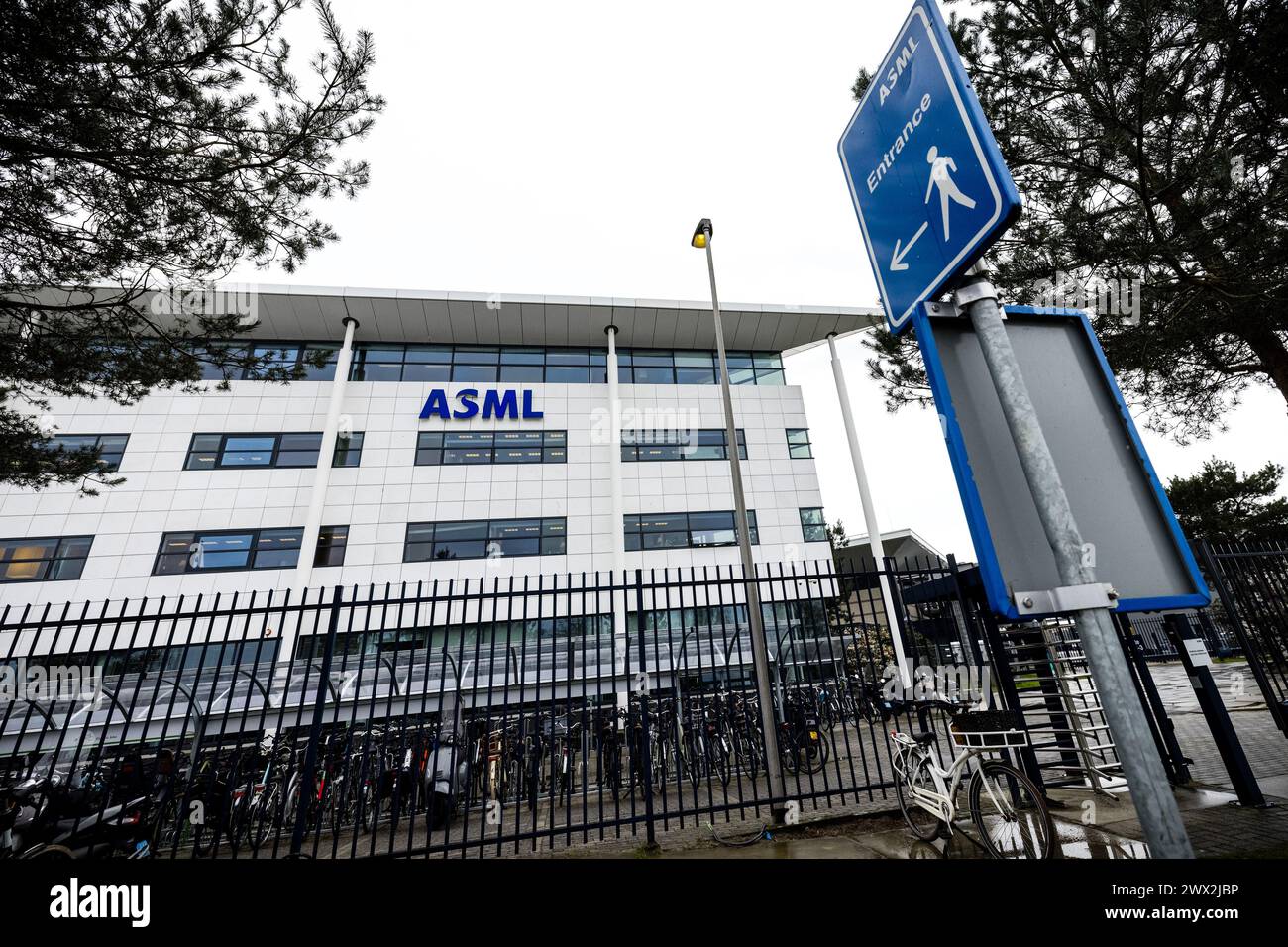 Chipmachines hi-res stock photography and images - Alamy