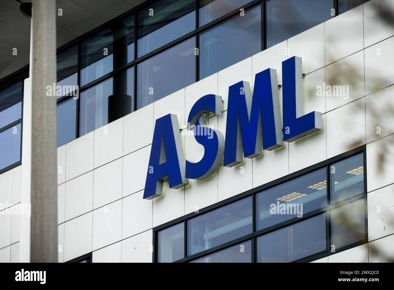 Rob tech logo hi-res stock photography and images - Alamy