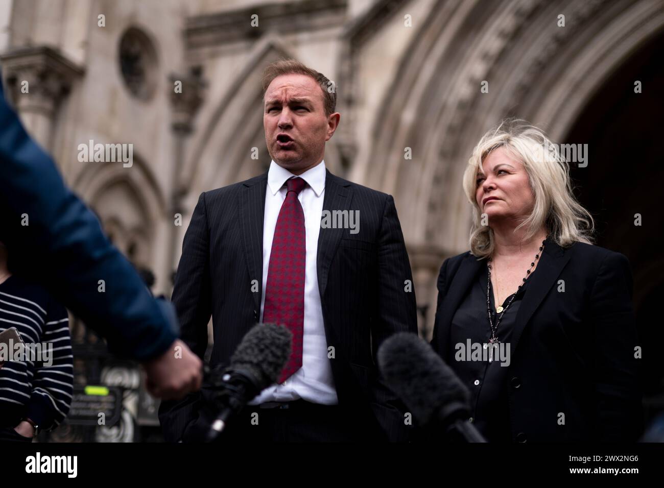 Lawyer karen todner hi-res stock photography and images - Alamy