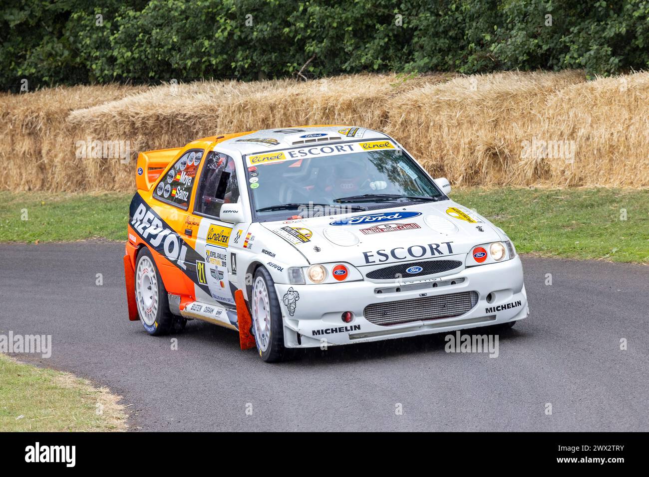 Nick Jarvis in Carlos Sainz's 1997 Ford Escort WRC at the 2023 Goodwood ...