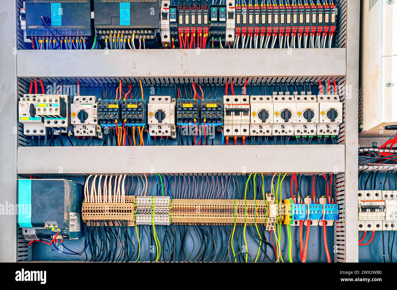 Control switches industrial machine hi-res stock photography and images ...