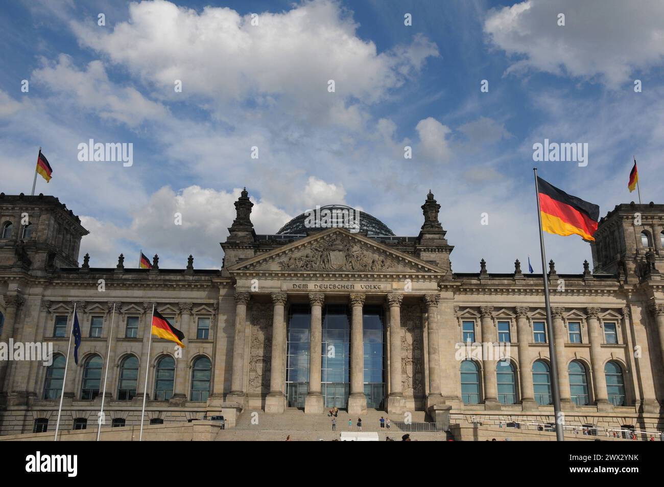 Staion in berlin hi-res stock photography and images - Alamy