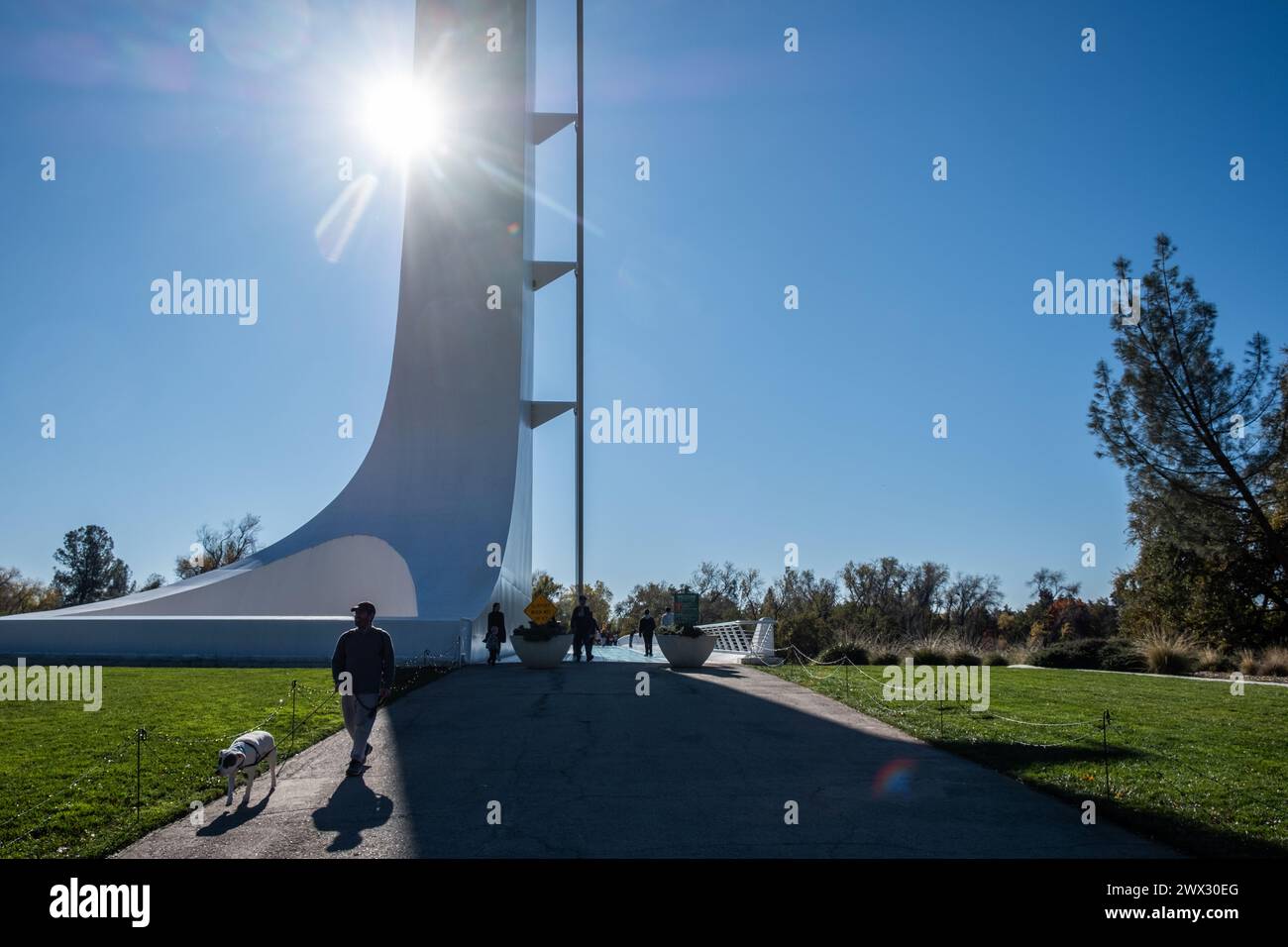The Sundial Bridge at Turtle Bay is a world-famous pedestrian bridge ...