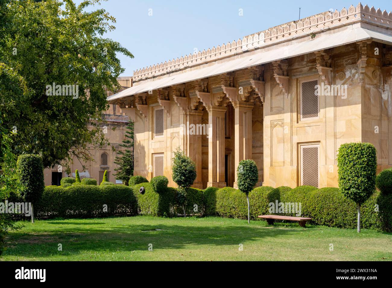 Indien, Rajasthan, Ajmer, Akbar Palace, seit 1908 Museum Stock Photo ...