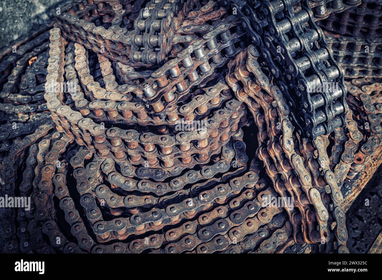 Texture of roller chains background. Rusty old chains, chain gear ...