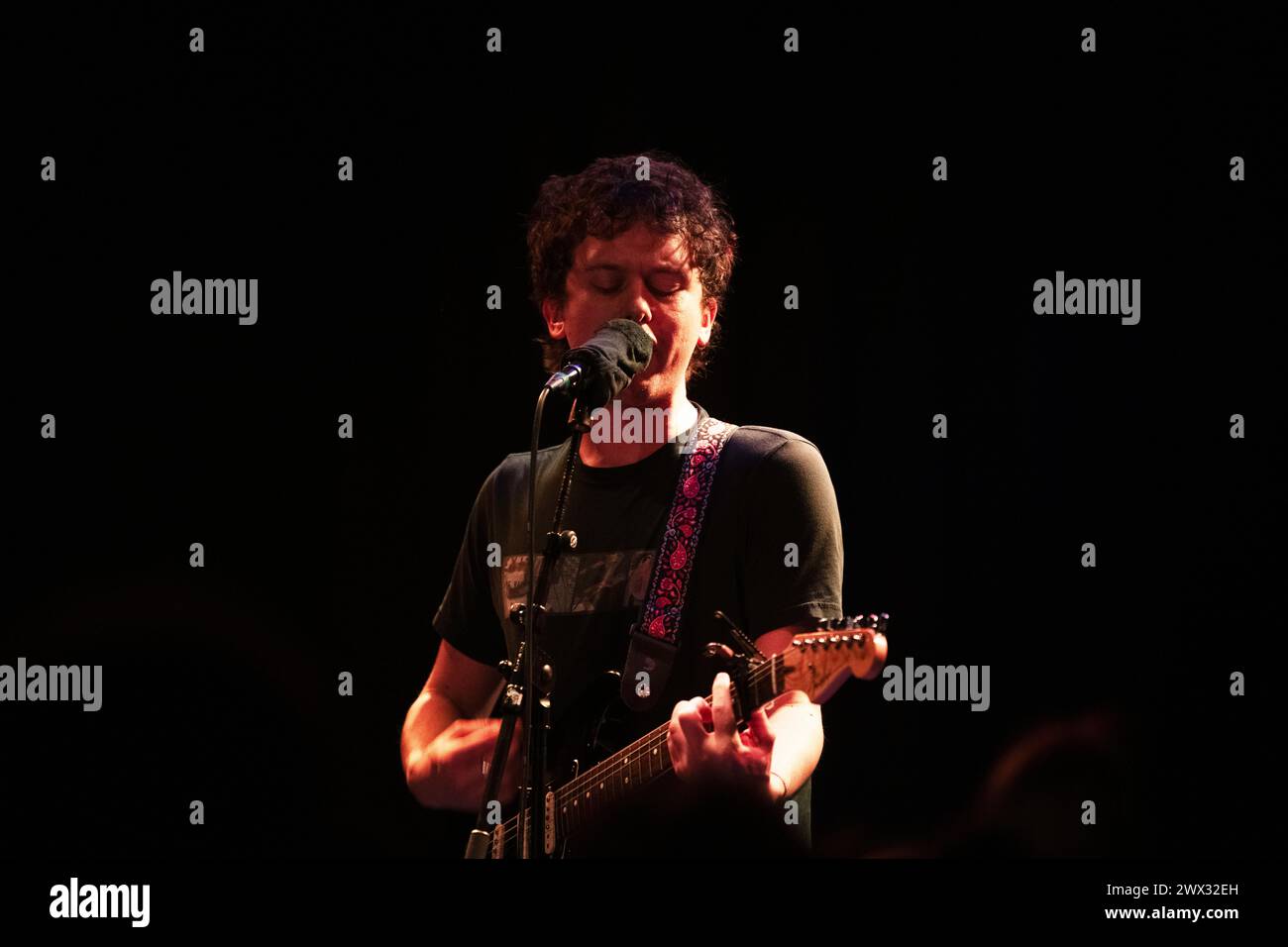 Ten tonnes bild hi-res stock photography and images - Alamy