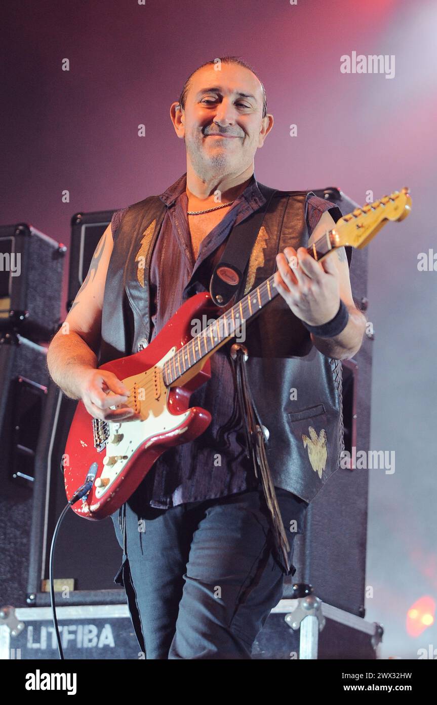 Litfiba 2010 hi-res stock photography and images - Alamy