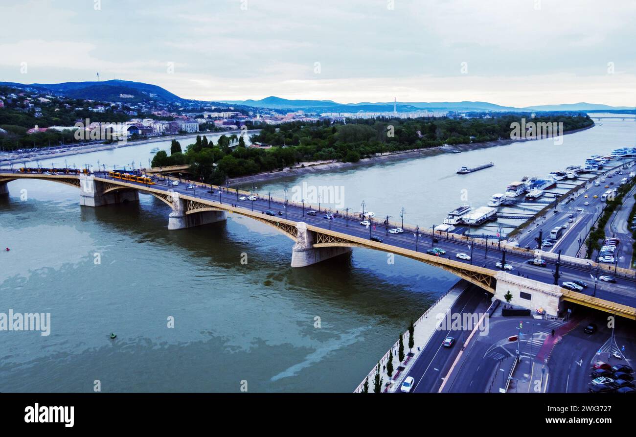 Grenn awe Island Margit (especially at summer) and Margit bridge in ...