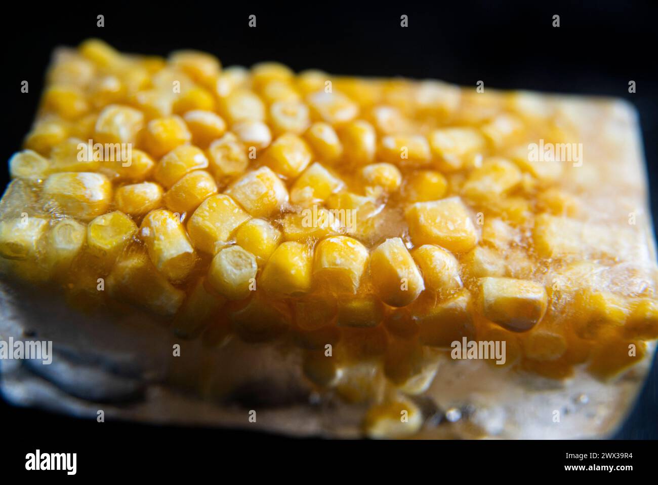 Ice block hi-res stock photography and images - Alamy