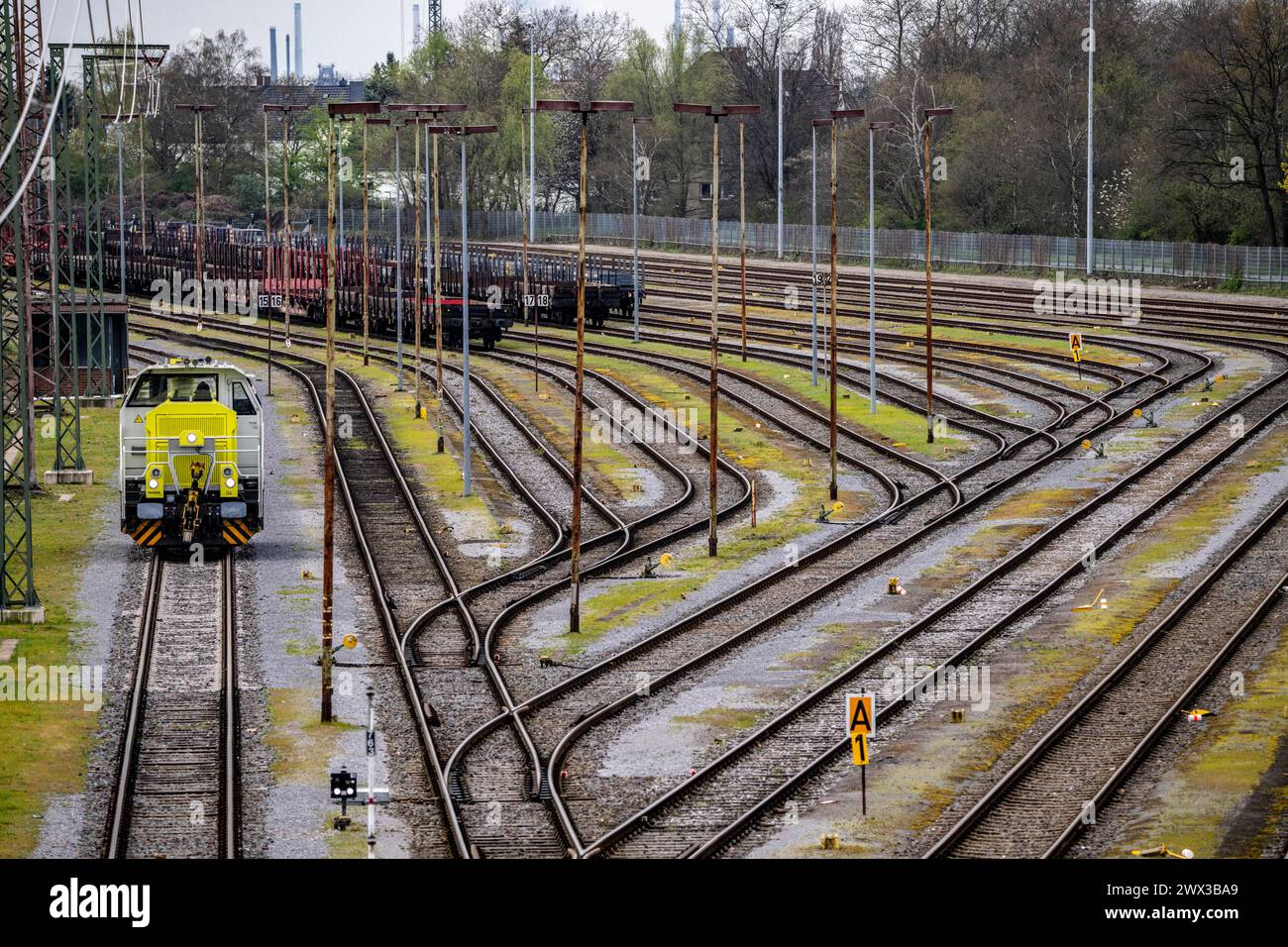 Shunting locomotive, diesel locomotive, Captrain G6, private railroad ...